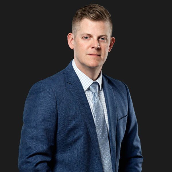 Kevin C.E. Kurtz - Stringam LLP | Western Canada's Regional Law Firm